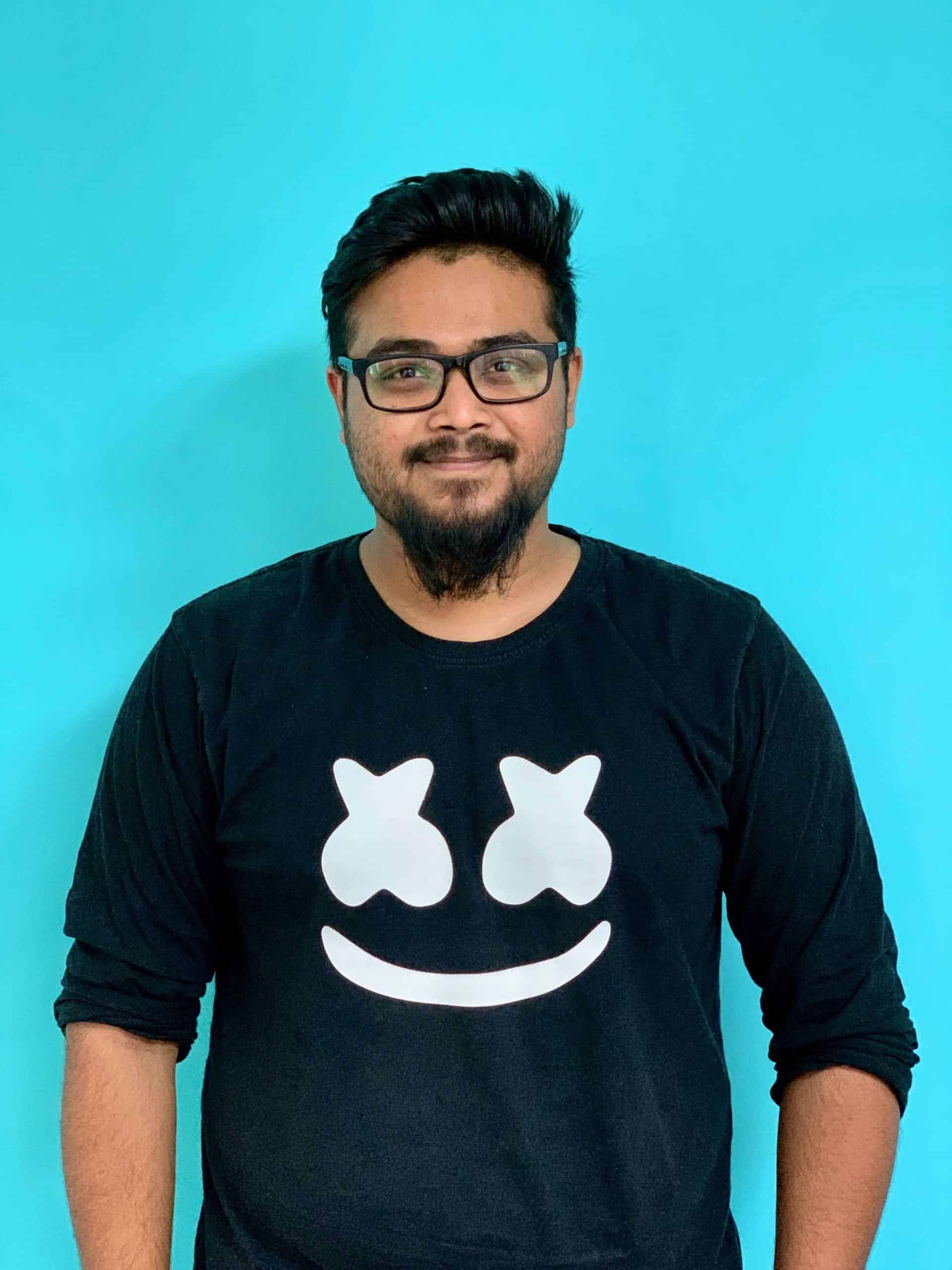 How can retail brands build a connected customer journey?