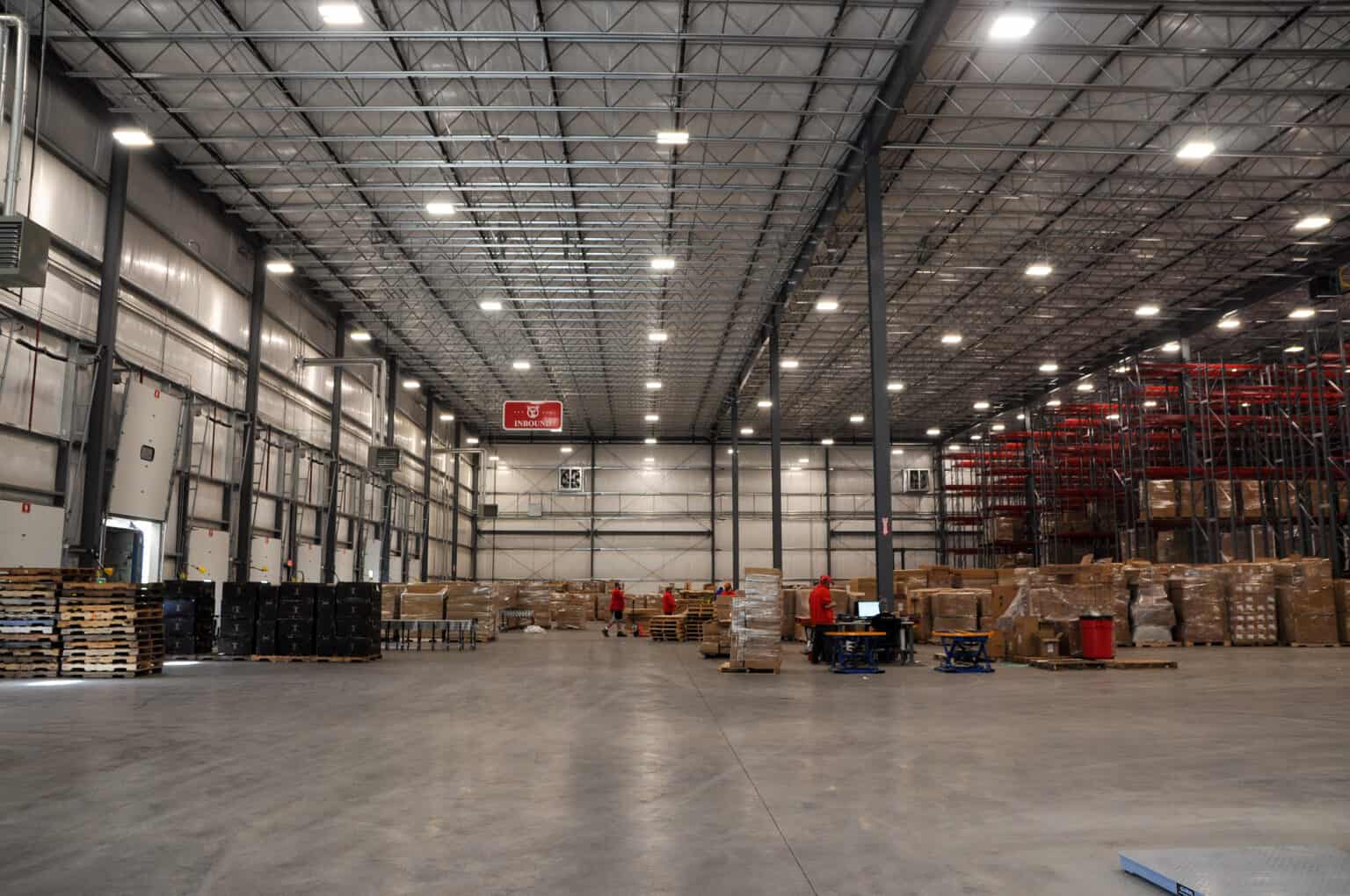Fulfillment center vs. warehouse | Red Stag Fulfillment